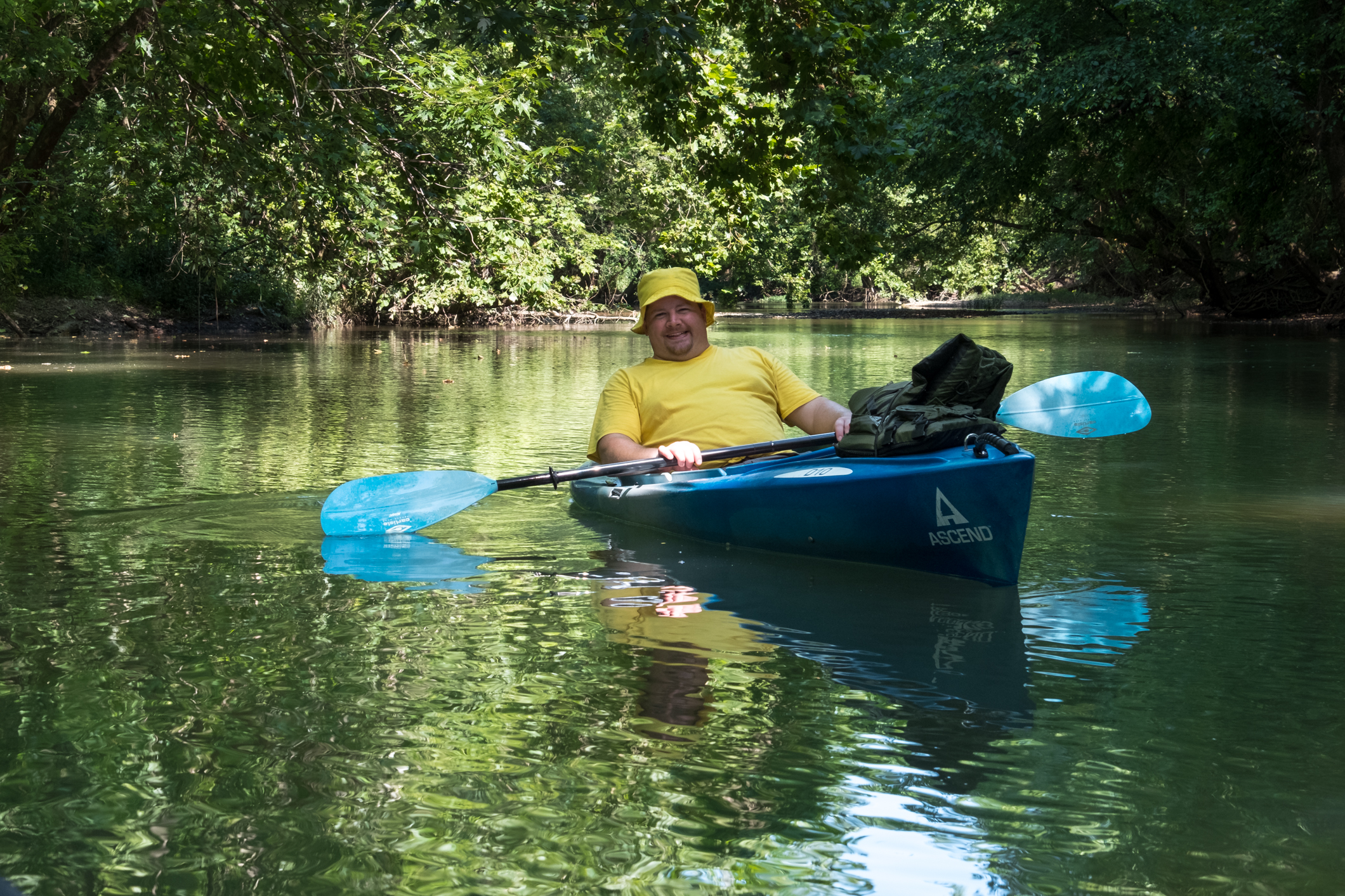 Kayaking on the James River above Lake Springfield - Ozarks Walkabout