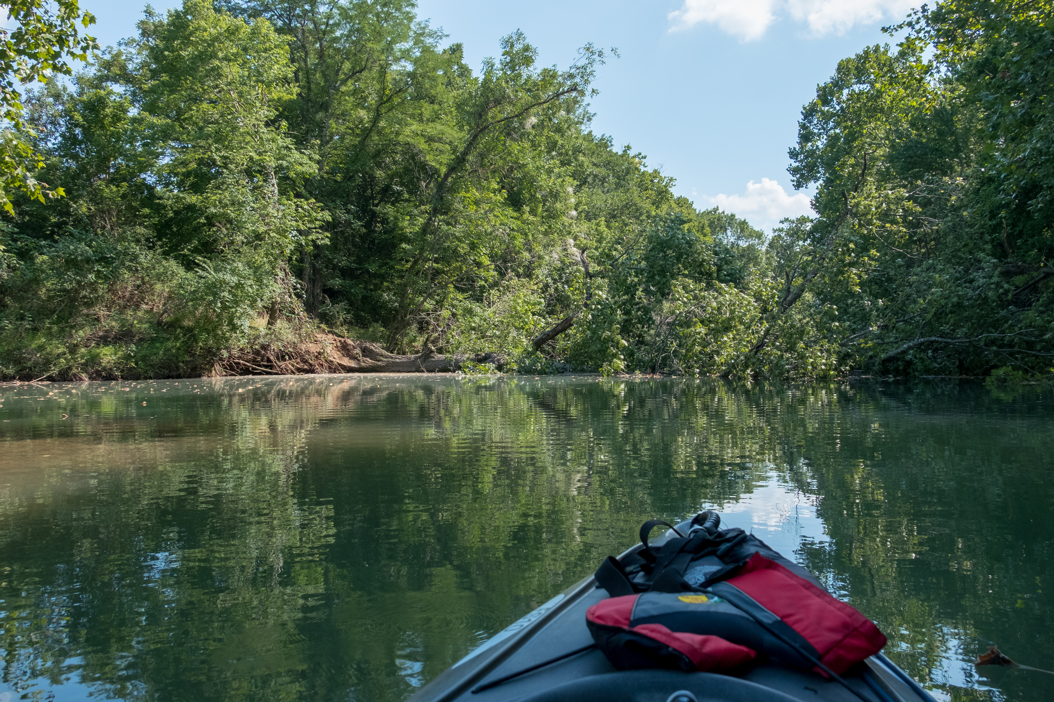 Kayaking on the James River above Lake Springfield - Ozarks Walkabout